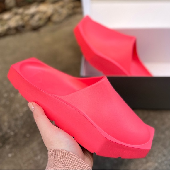 Jordan | Shoes | New Womens Nike Jordan Hex Mule Slides Sea Coral Pink ...
